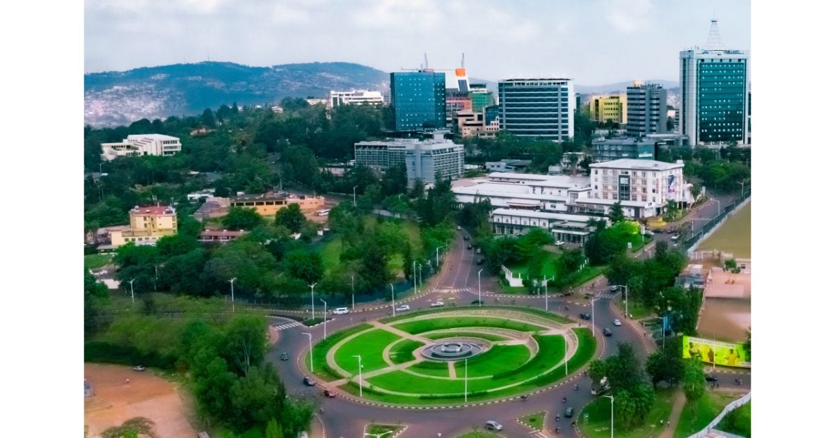 BUY COMPUTERS AND PHONES KIGALI RWANDA